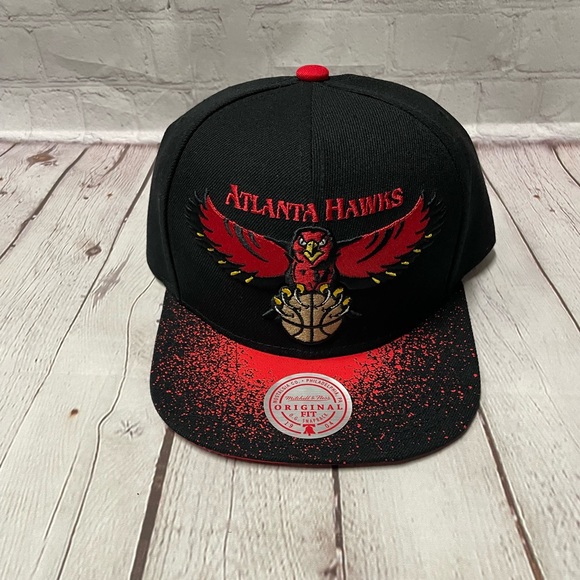 Mitchell & Ness | Accessories | Mitchell And Ness Atlanta Hawks Hat Nba ...